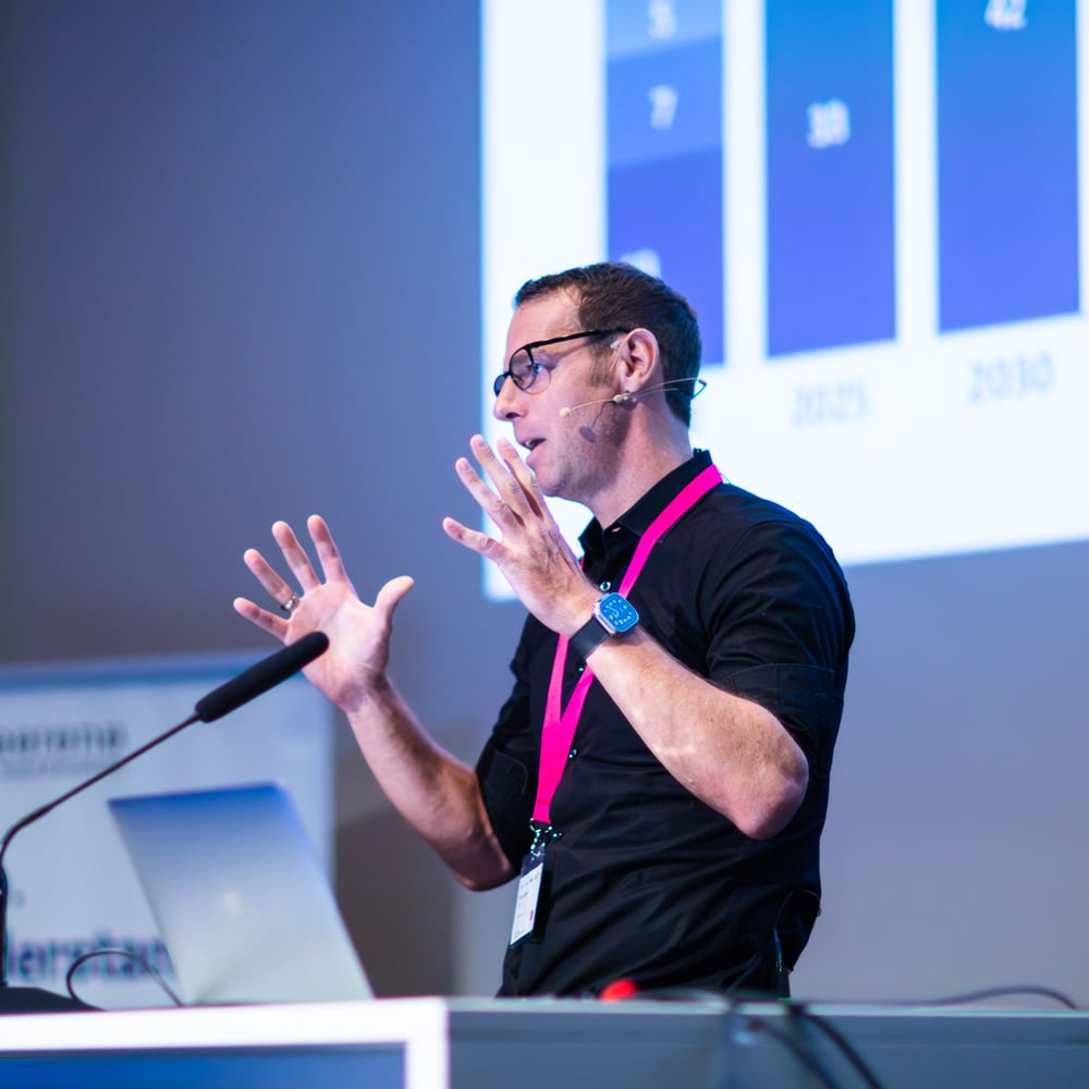 Master Classes: Sharing the Roadmap: The Future of Automotive Software